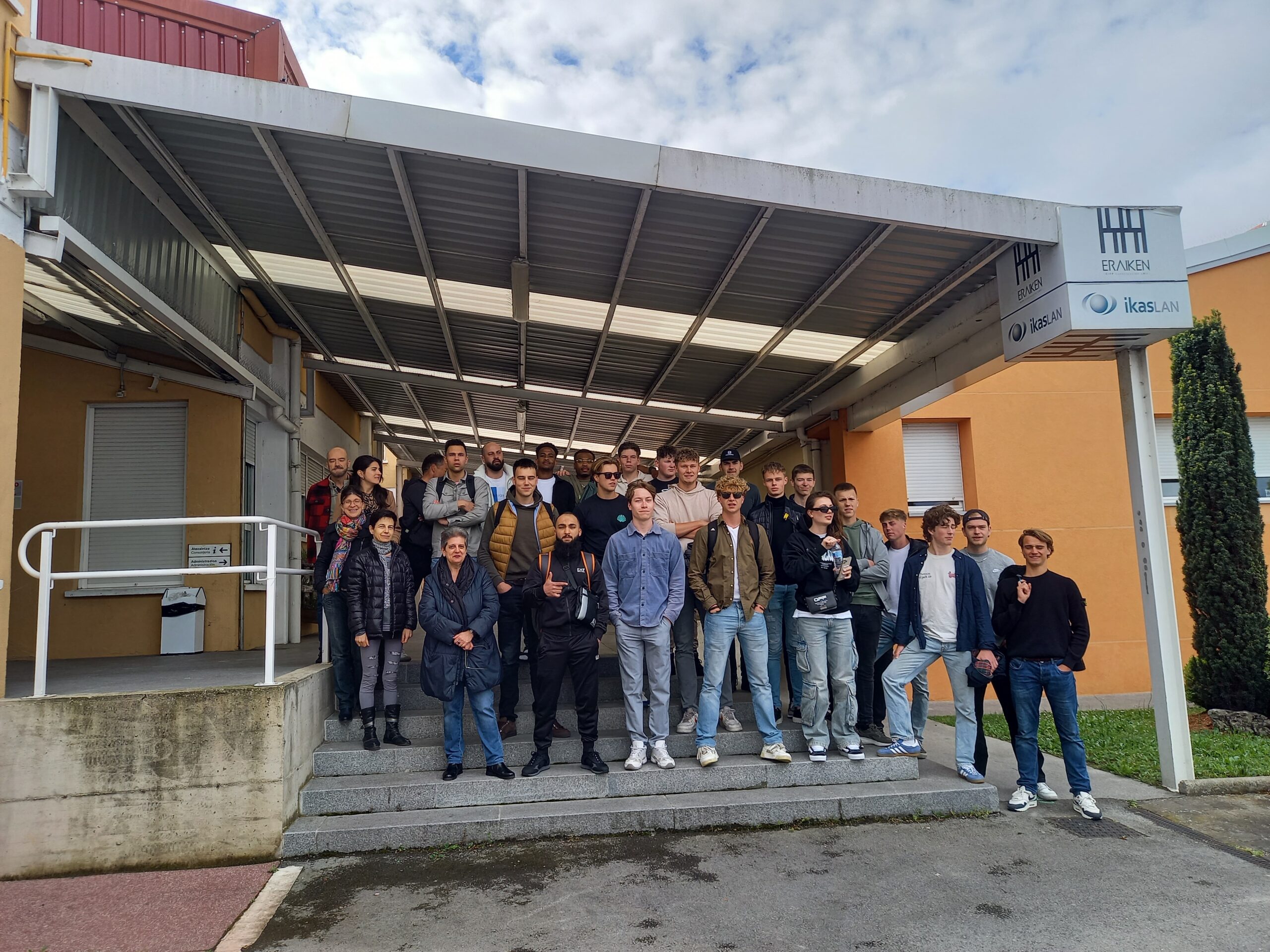 Visita del colegio Alfa College (Groningen, Holanda) | Eraiken